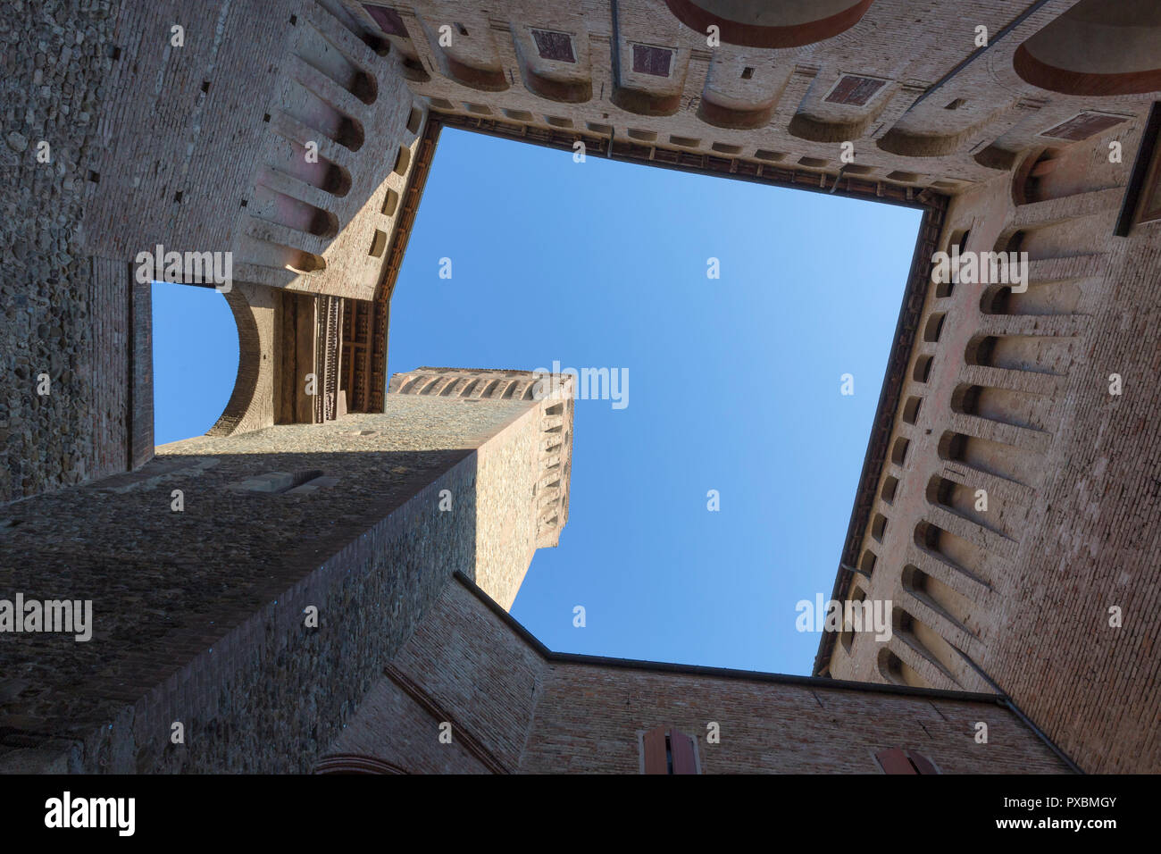 Vignola fortress hi-res stock photography and images - Alamy