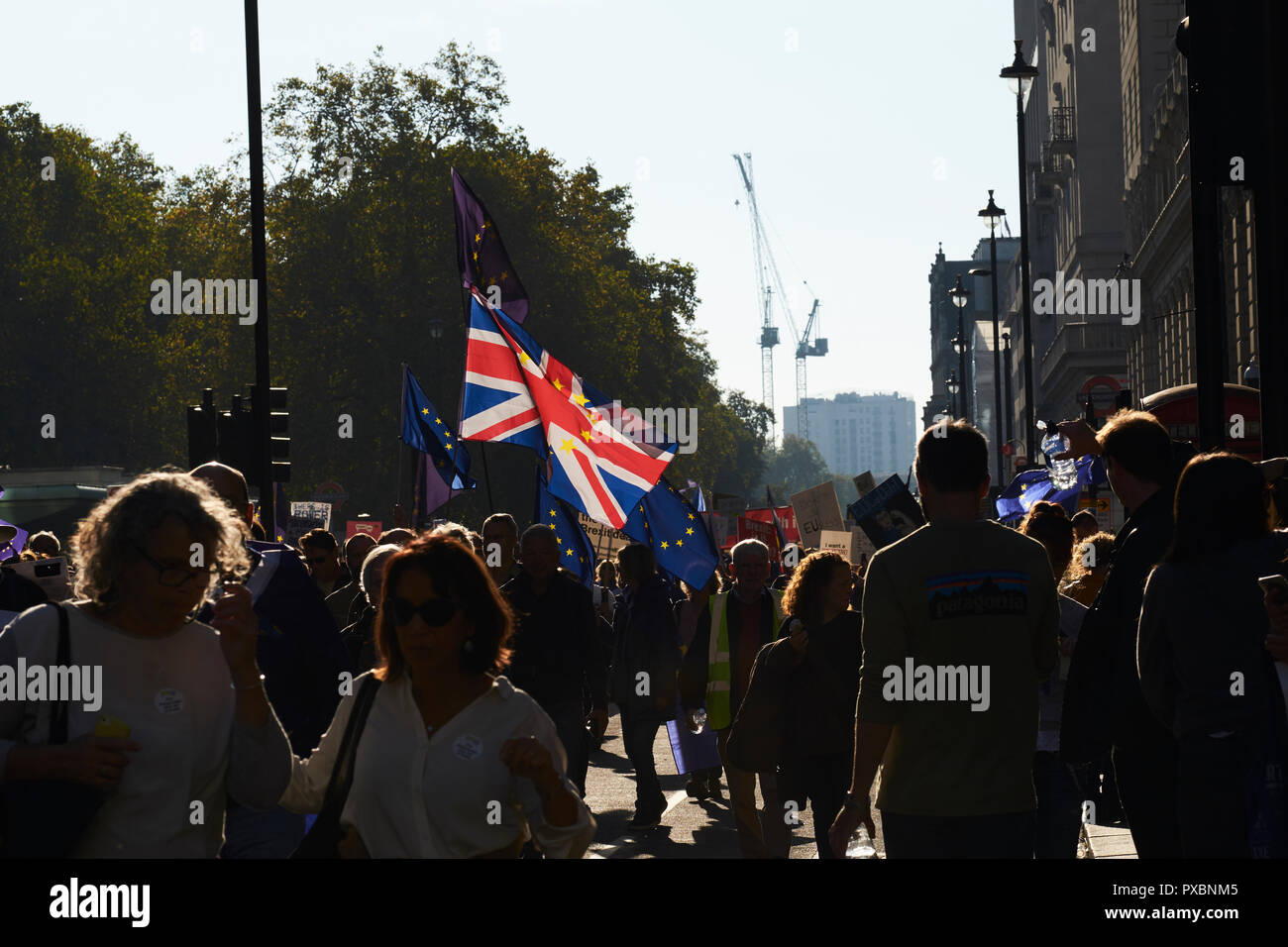 London, UK. 20 Oct, 2018. Backlit Union Flag - The People's March ...