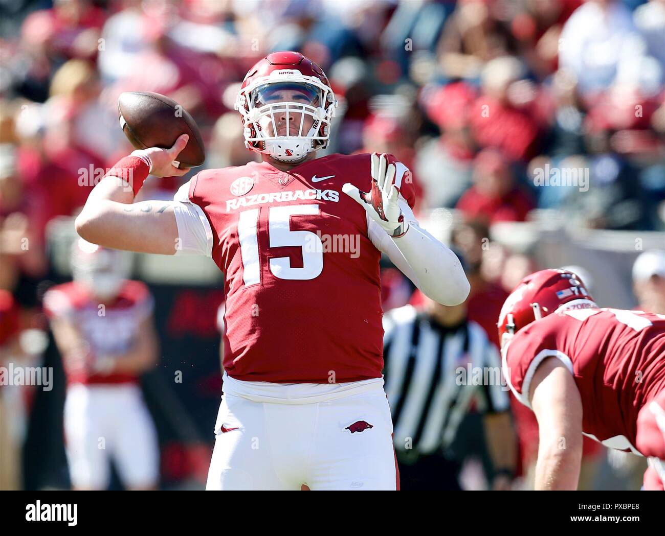 Razorback stadium hi-res stock photography and images - Alamy