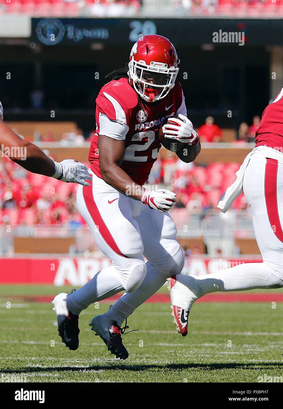 Oct 20, 2018: Razorback running back Maleek Williams #23 makes a jump ...