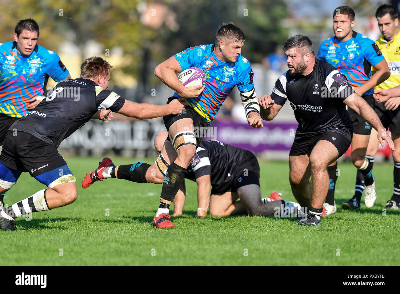 Pop Pass Rugby High Resolution Stock Photography and Images - Alamy
