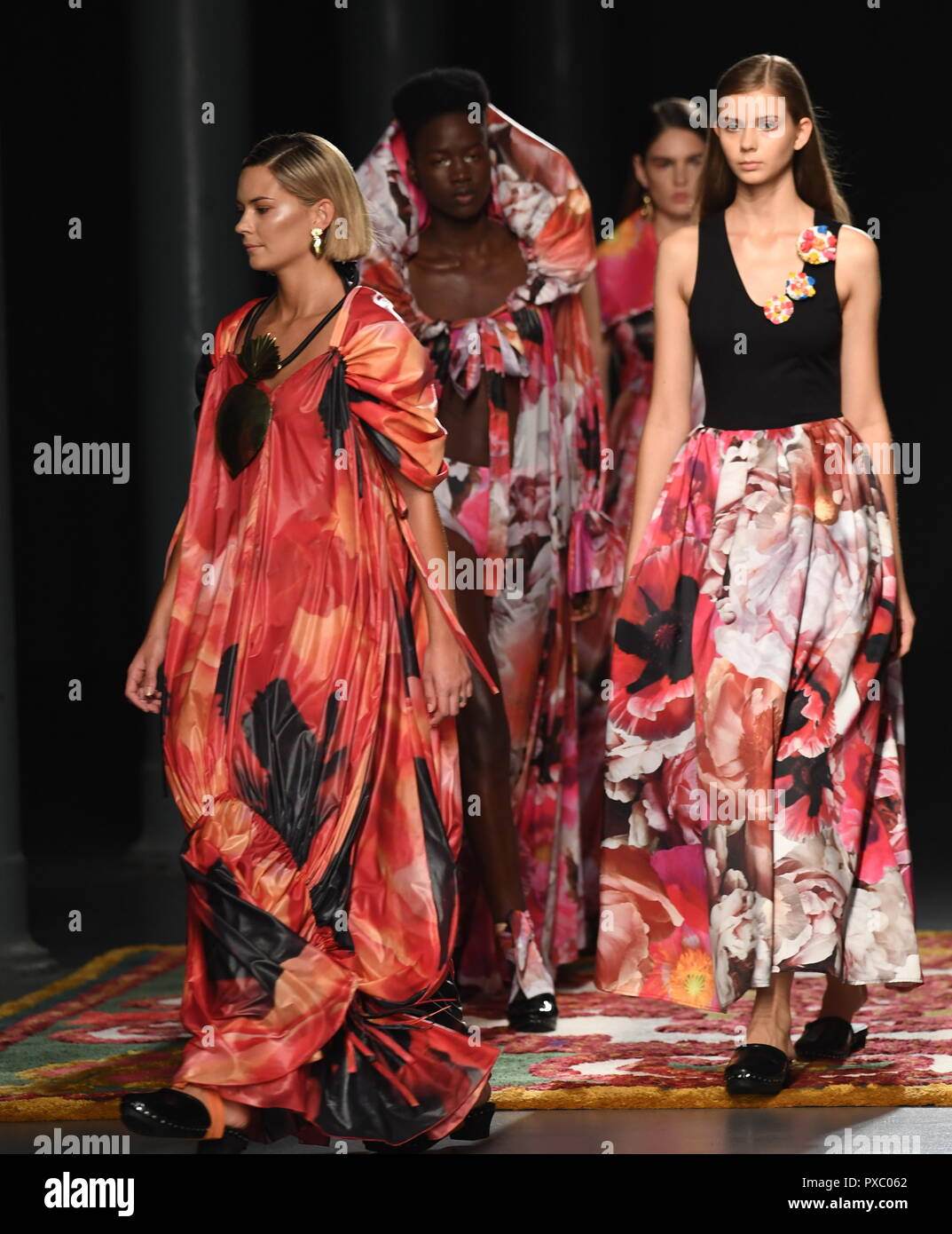 Models present creations portuguese fashion hi-res stock photography ...