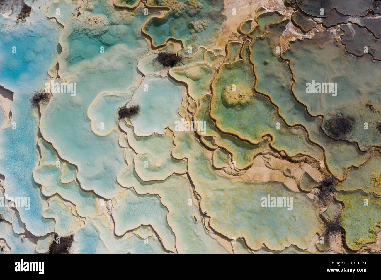 Beijing, China. 19th Oct, 2018. Aerial photo taken on Oct. 19, 2018 ...