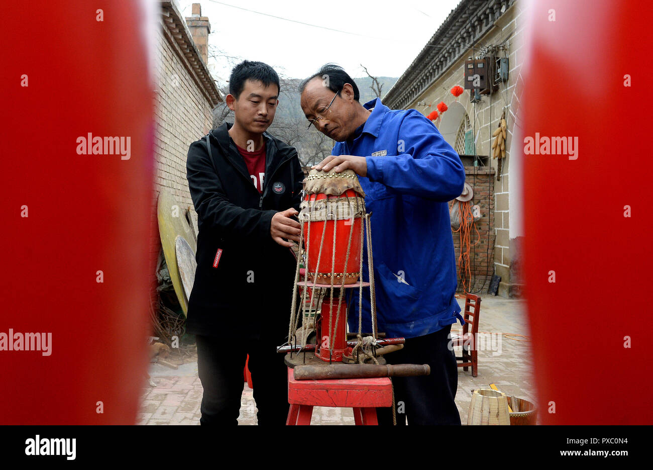 Drum tao hi-res stock photography and images - Alamy