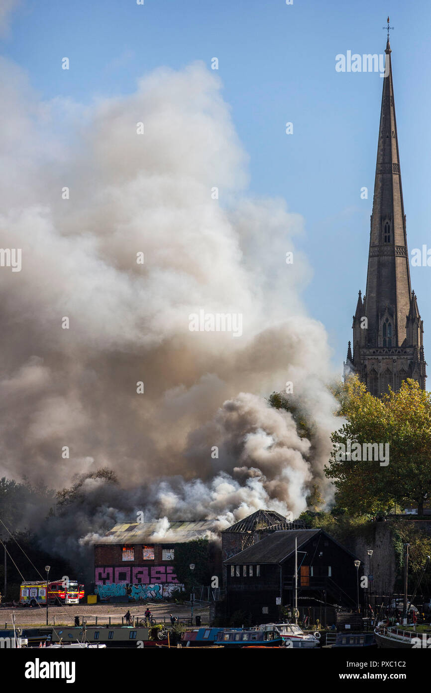 Scary warehouse hi-res stock photography and images - Alamy