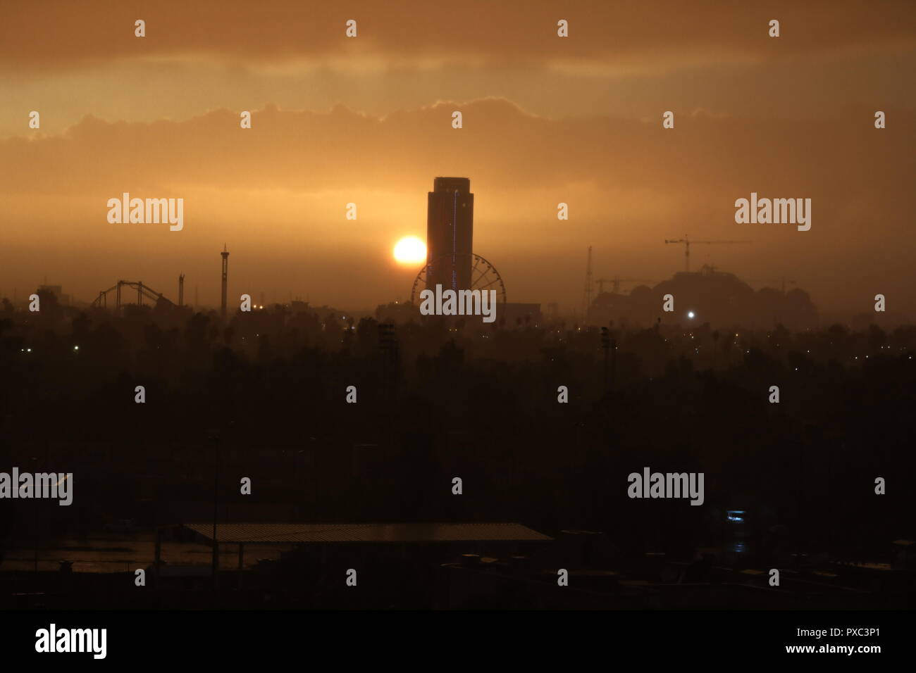 Baghdad skyline hi-res stock photography and images - Alamy