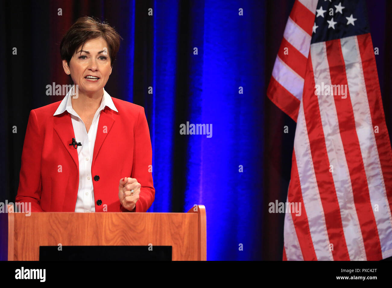 Kim reynolds hi-res stock photography and images - Alamy