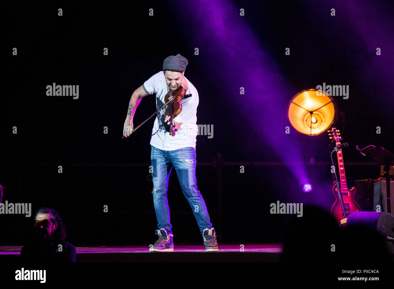 David garrett live music hi-res stock photography and images - Alamy