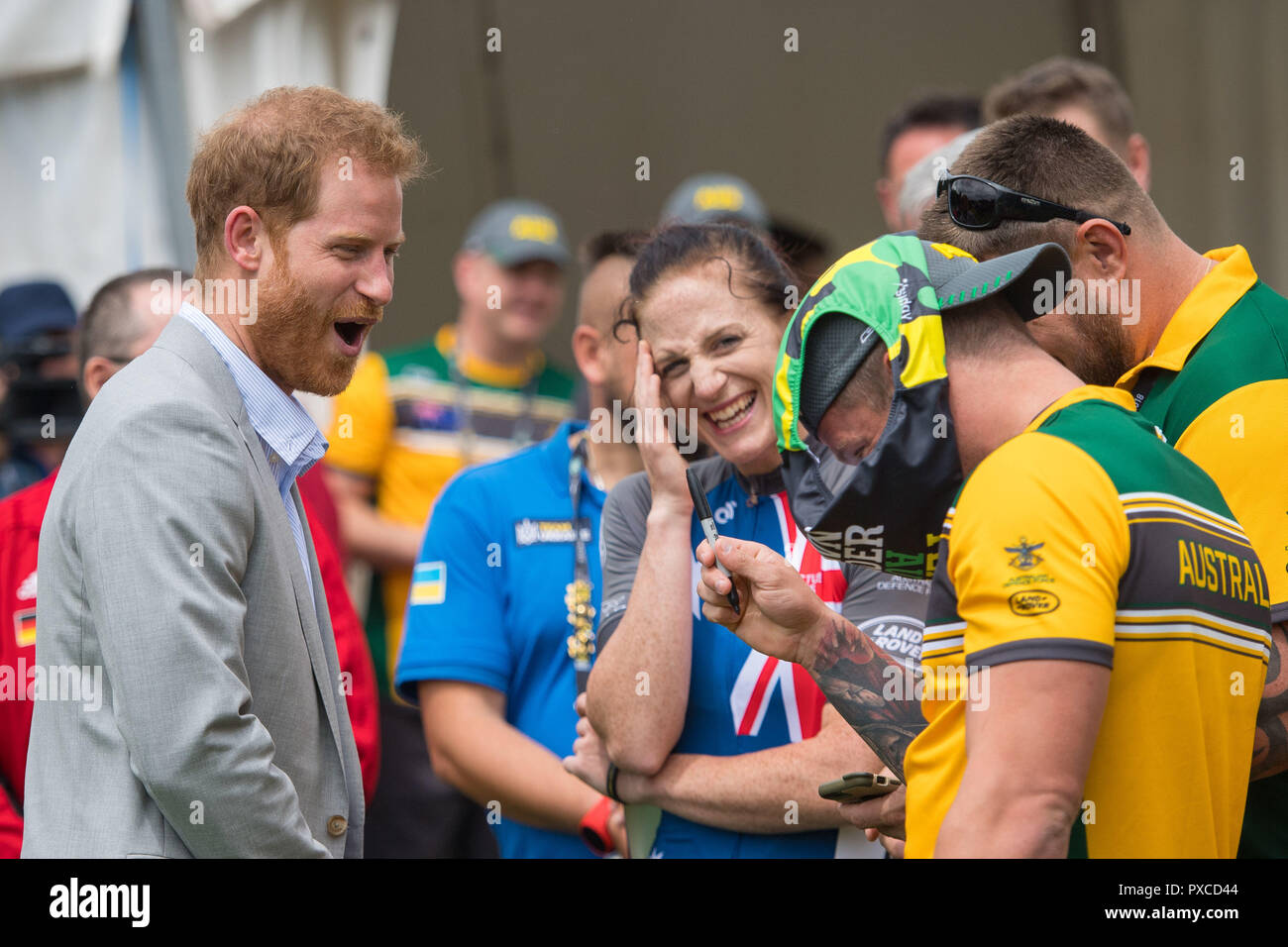 The Duke of Sussex reacts as Australian Invictus Games athlete Benjamin ...