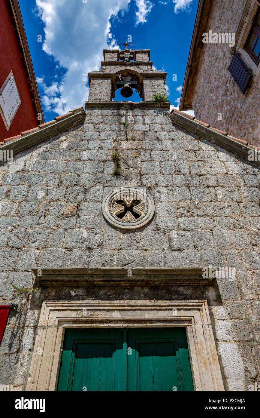 Catholic church front entrance stairs hi-res stock photography and ...