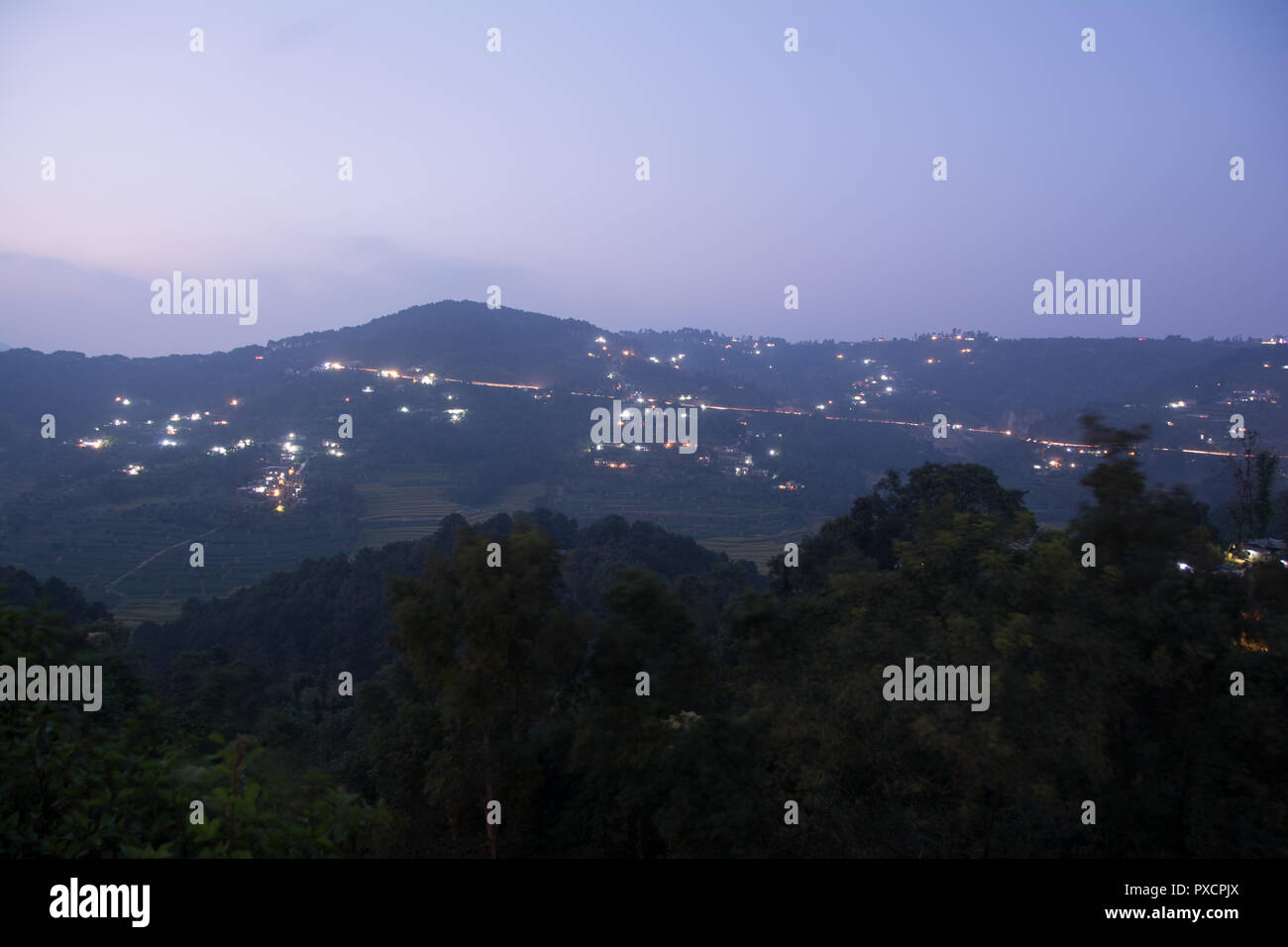 City hill hilltop night hi-res stock photography and images - Alamy