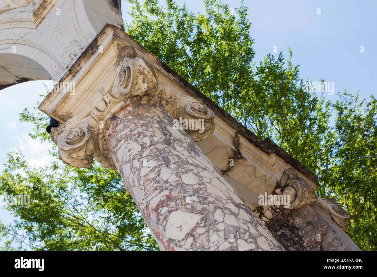 The Palace of Versailles was the principal royal reside of France from ...