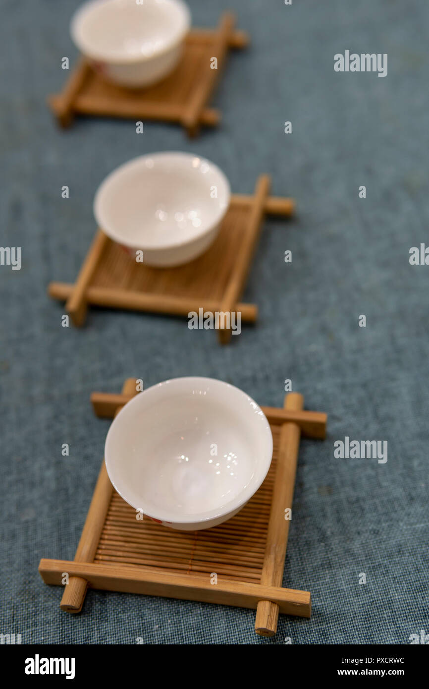 Chinese cup stand hi-res stock photography and images - Alamy