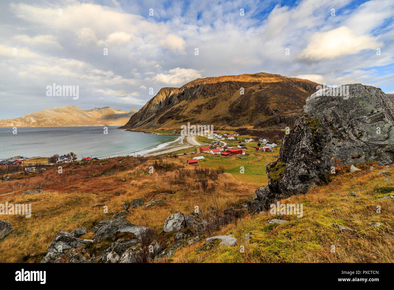 Grotfjord coastal village troms norway hi-res stock photography and ...