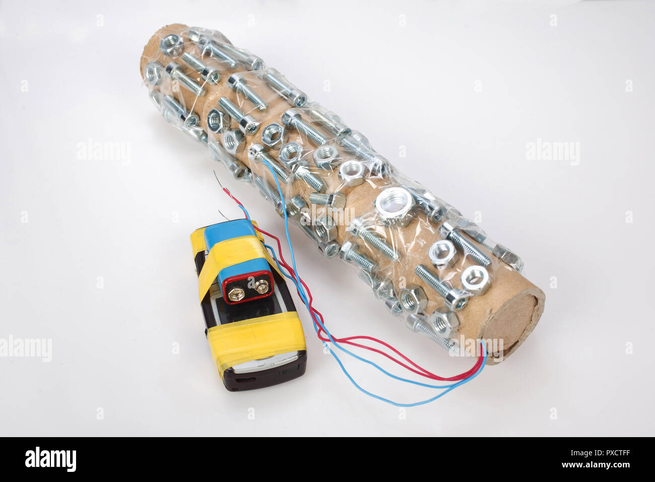 Homemade pipe bomb hi-res stock photography and images - Alamy