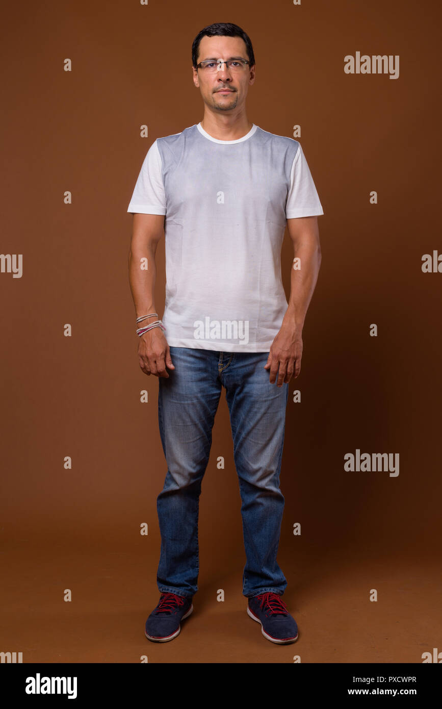 Full body adult hi-res stock photography and images - Alamy