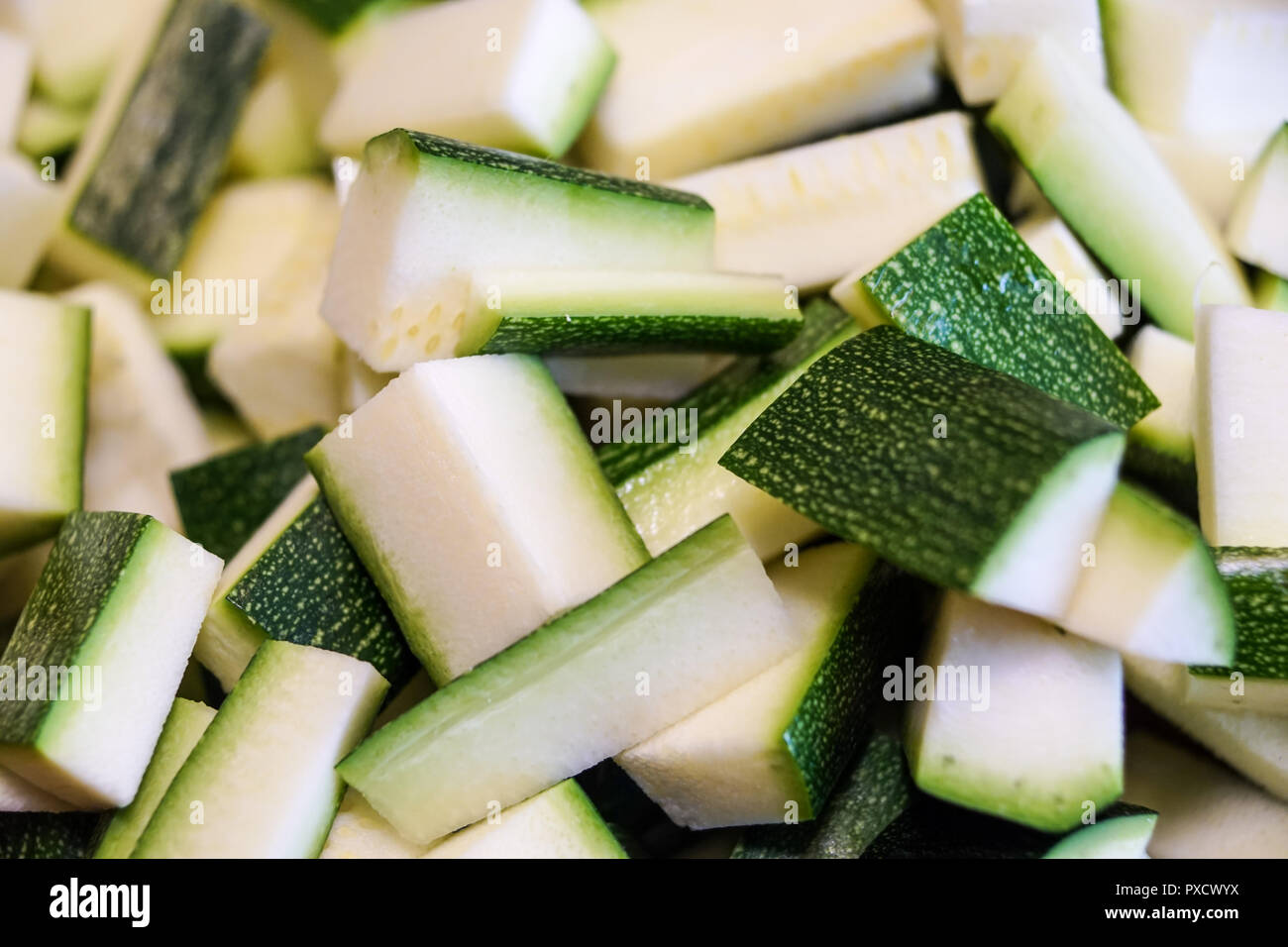 Courgette cubes hi-res stock photography and images - Alamy