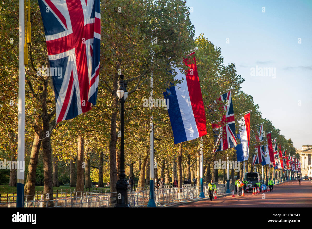 Dutch and Union flags hanging in the Mall for the state visit of the ...