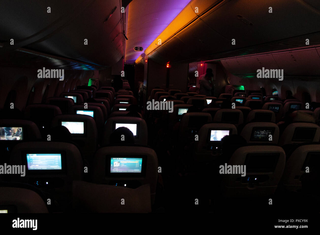 British airways 777 interior hi-res stock photography and images - Alamy