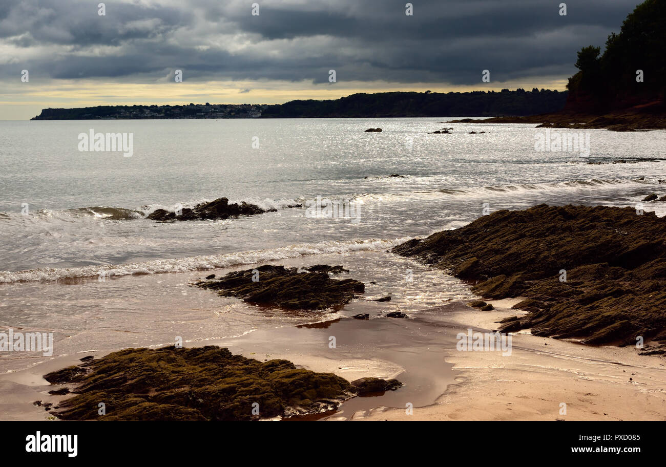 Exposed shoreline hi-res stock photography and images - Alamy