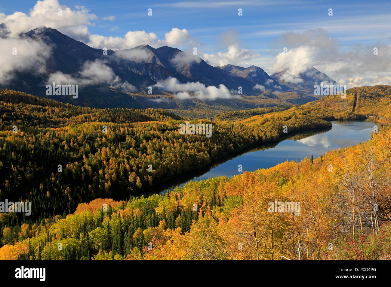 Long lake and alaska hi-res stock photography and images - Alamy