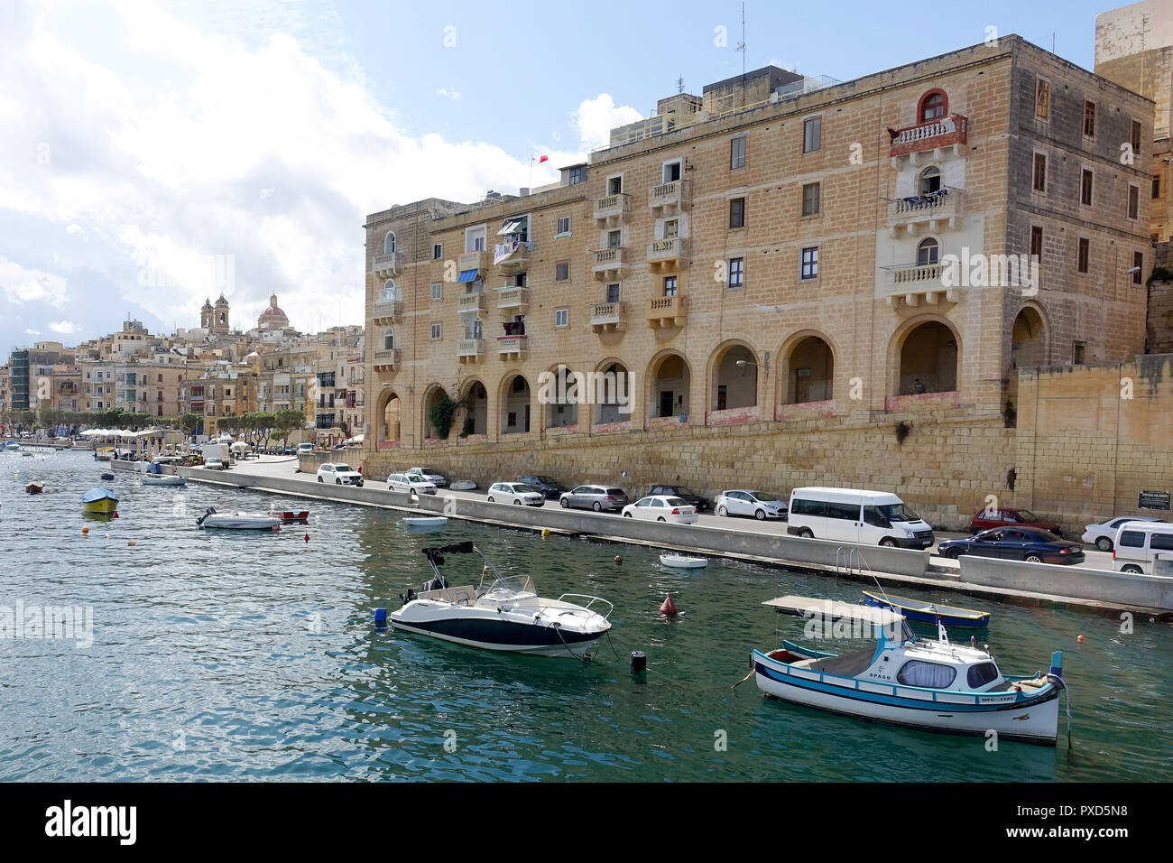Senglea and Dockyard Creek, Grand Harbour, Malta Stock Photo - Alamy