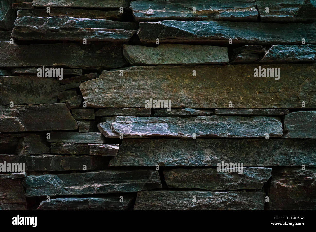 Wall of stones Stock Photo - Alamy