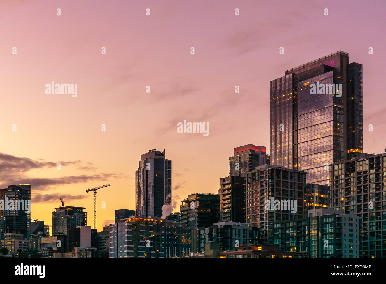 Beautiful and colorful Seattle skyline at sunset or dusk with copy ...
