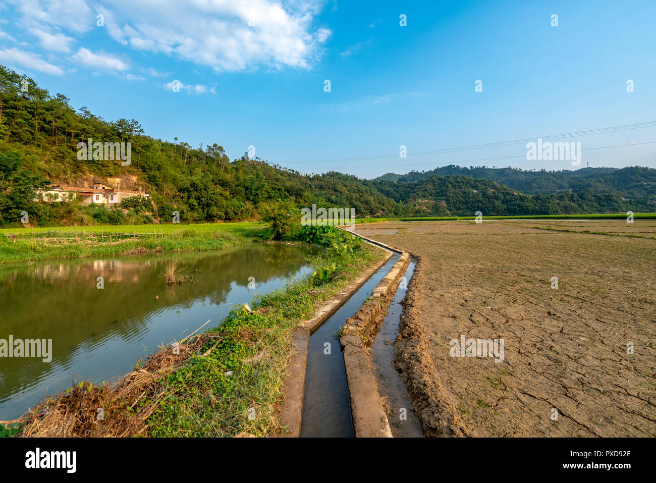 Rural natural landscape hi-res stock photography and images - Alamy