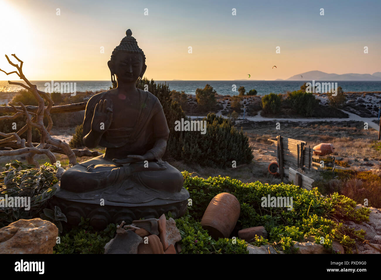 Buddha hand gesture hi-res stock photography and images - Alamy