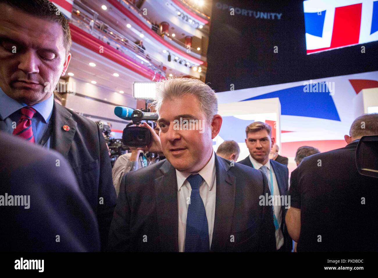 Conservative mps hi-res stock photography and images - Alamy