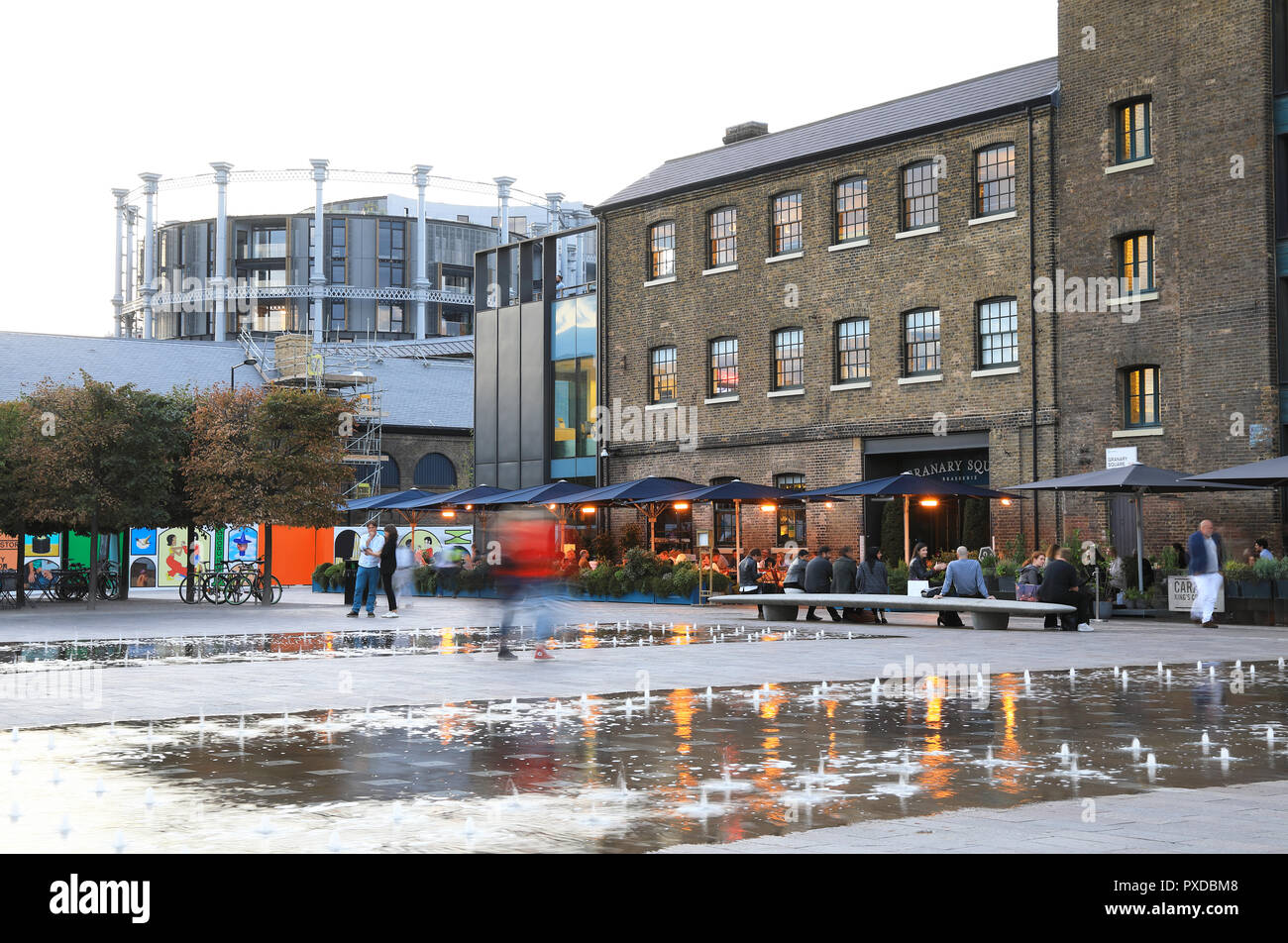 Granary Square at Kings Cross, in Autumn, in London NC1, UK Stock Photo ...