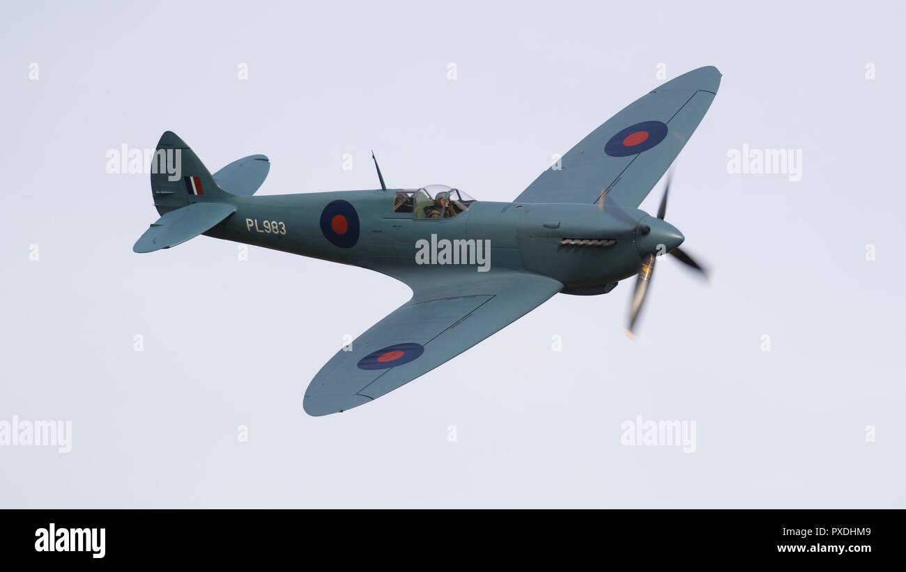 Supermarine Spitfire PRXI PL983 (G-PRXI) flying at Shuttleworth Race ...
