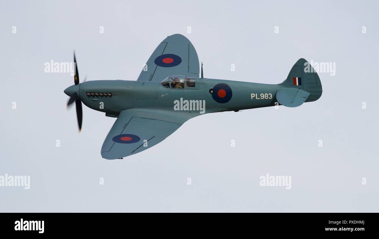 Supermarine Spitfire PRXI PL983 (G-PRXI) flying at Shuttleworth Race ...