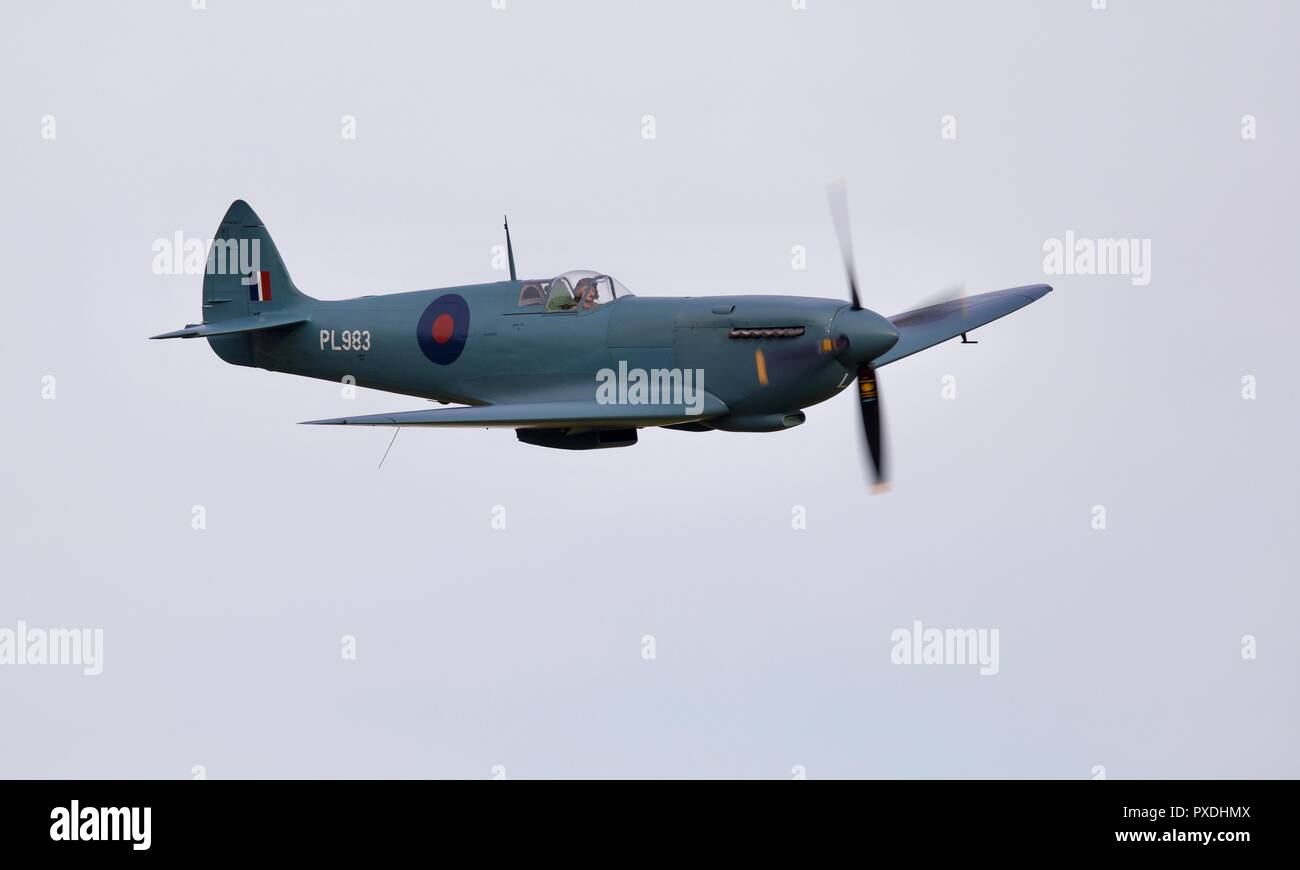 Supermarine Spitfire PRXI PL983 (G-PRXI) flying at Shuttleworth Race ...