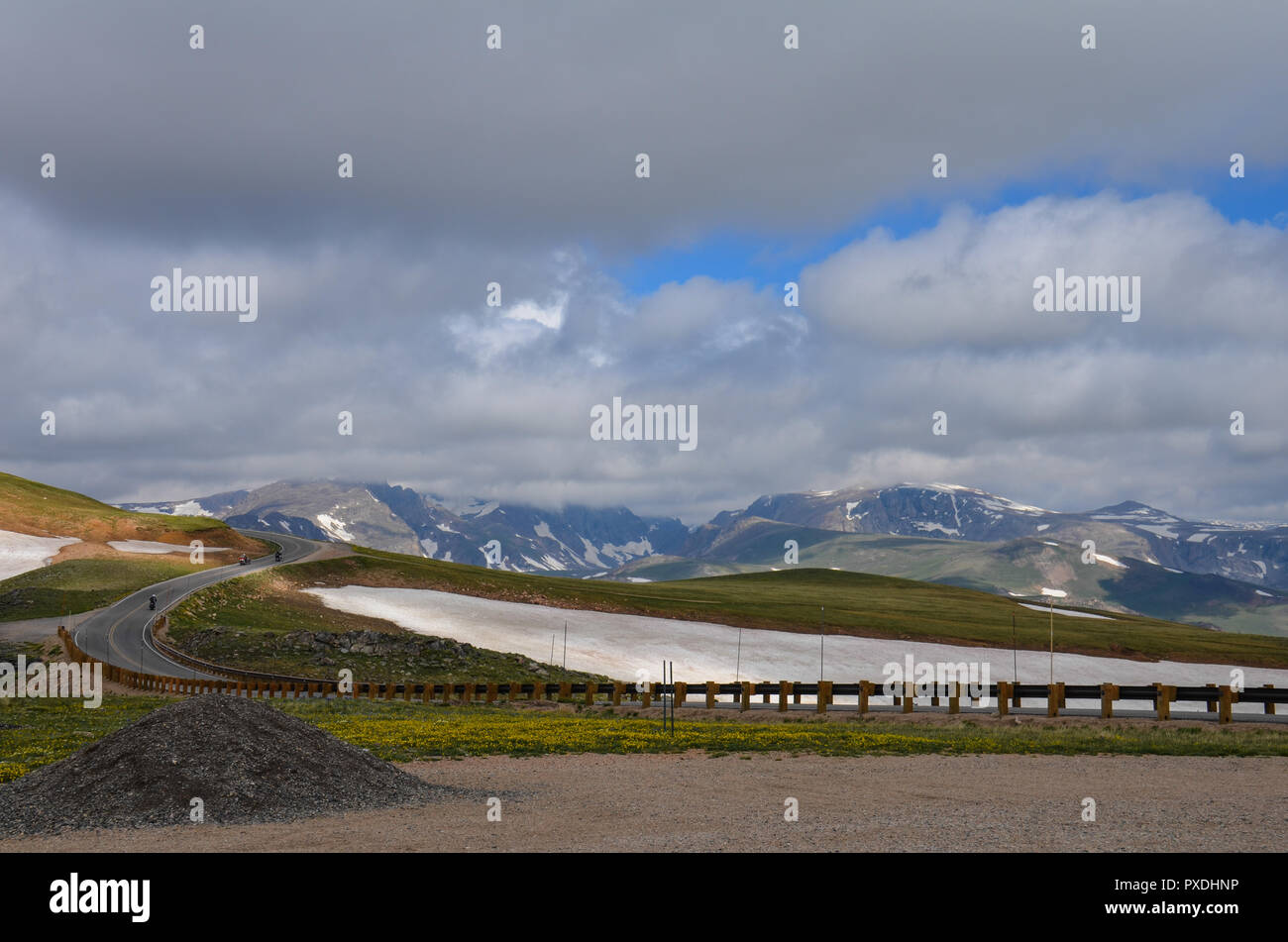 Beartooth pass scenic byway hi-res stock photography and images - Alamy