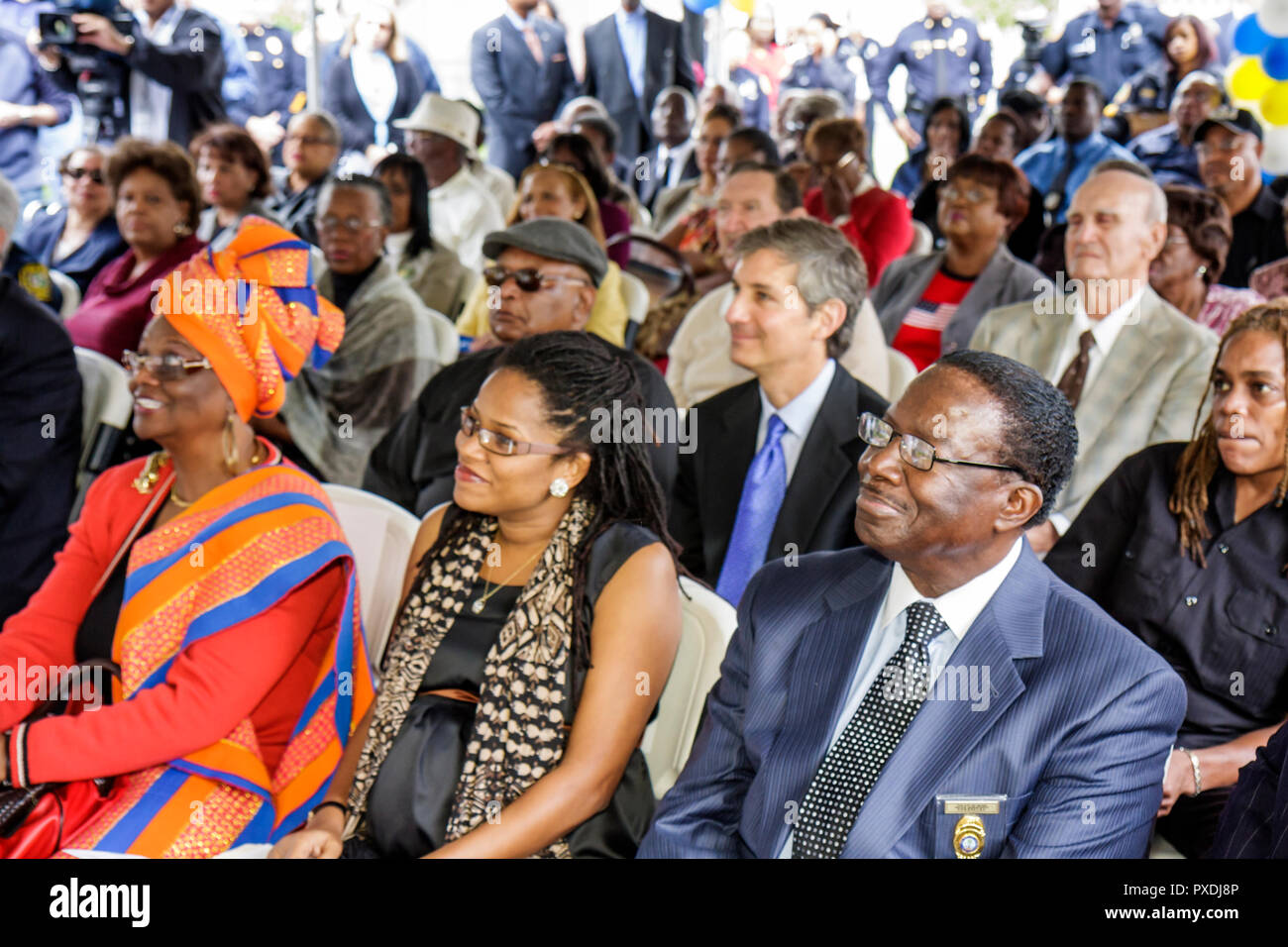 Racial segregation usa hi-res stock photography and images - Alamy