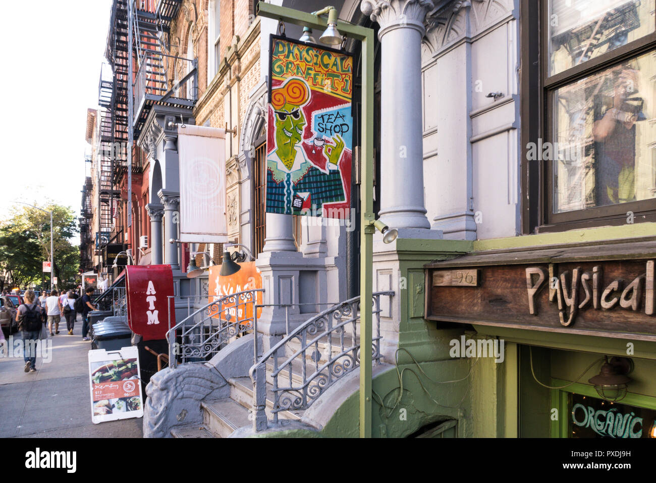 Physical Graffiti Stock Photos & Physical Graffiti Stock Images - Alamy