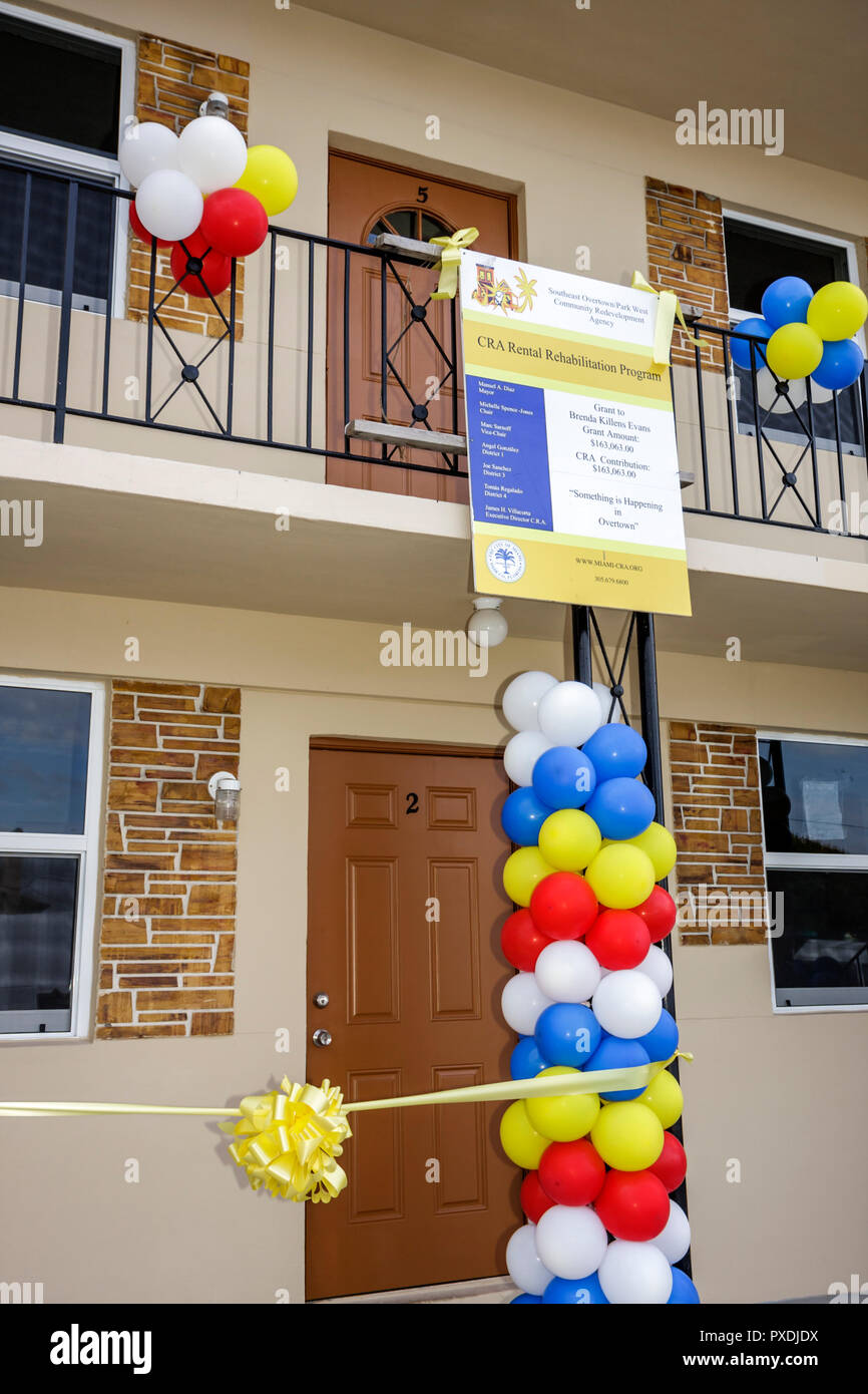 Ribbon Cutting Ceremony Building High Resolution Stock Photography and ...