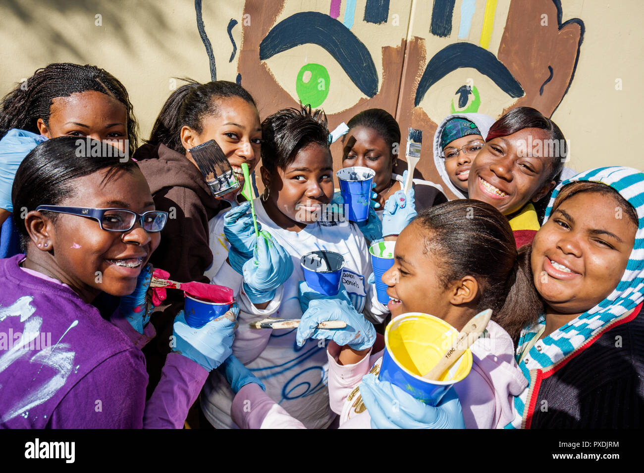 Hands on miami day painting hi-res stock photography and images - Alamy
