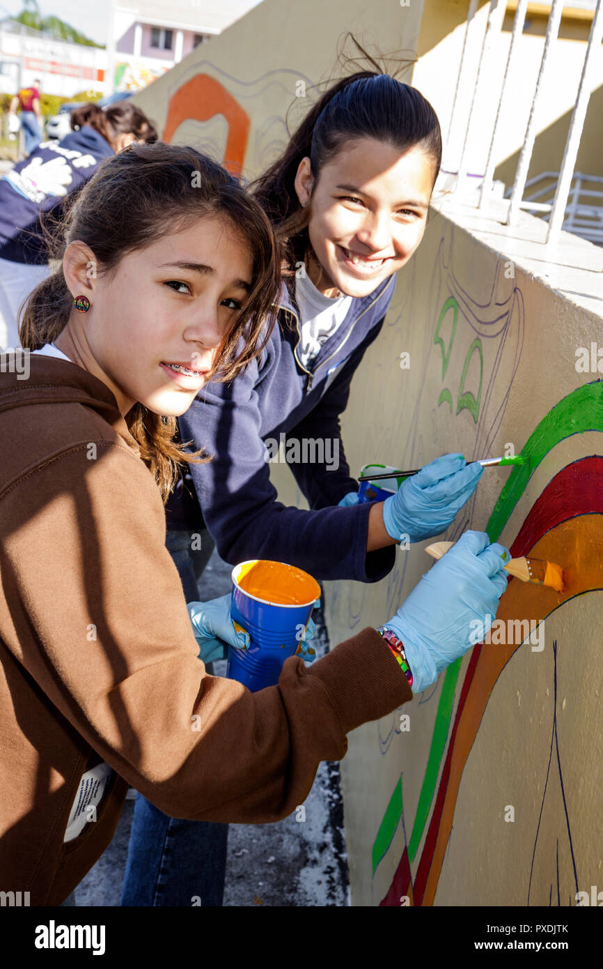 Hands on miami day painting hi-res stock photography and images - Alamy