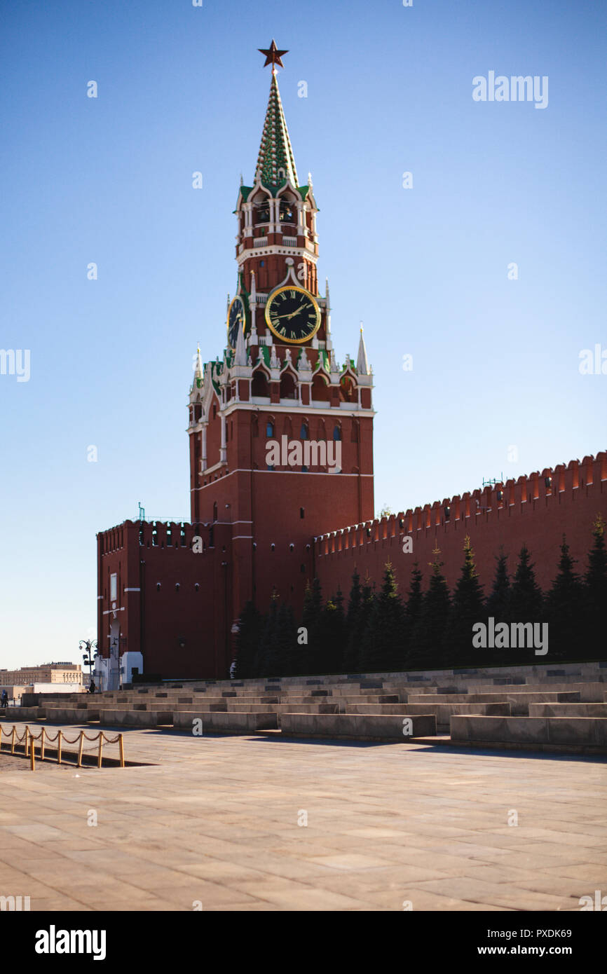 Red square landscape russia hi-res stock photography and images - Alamy