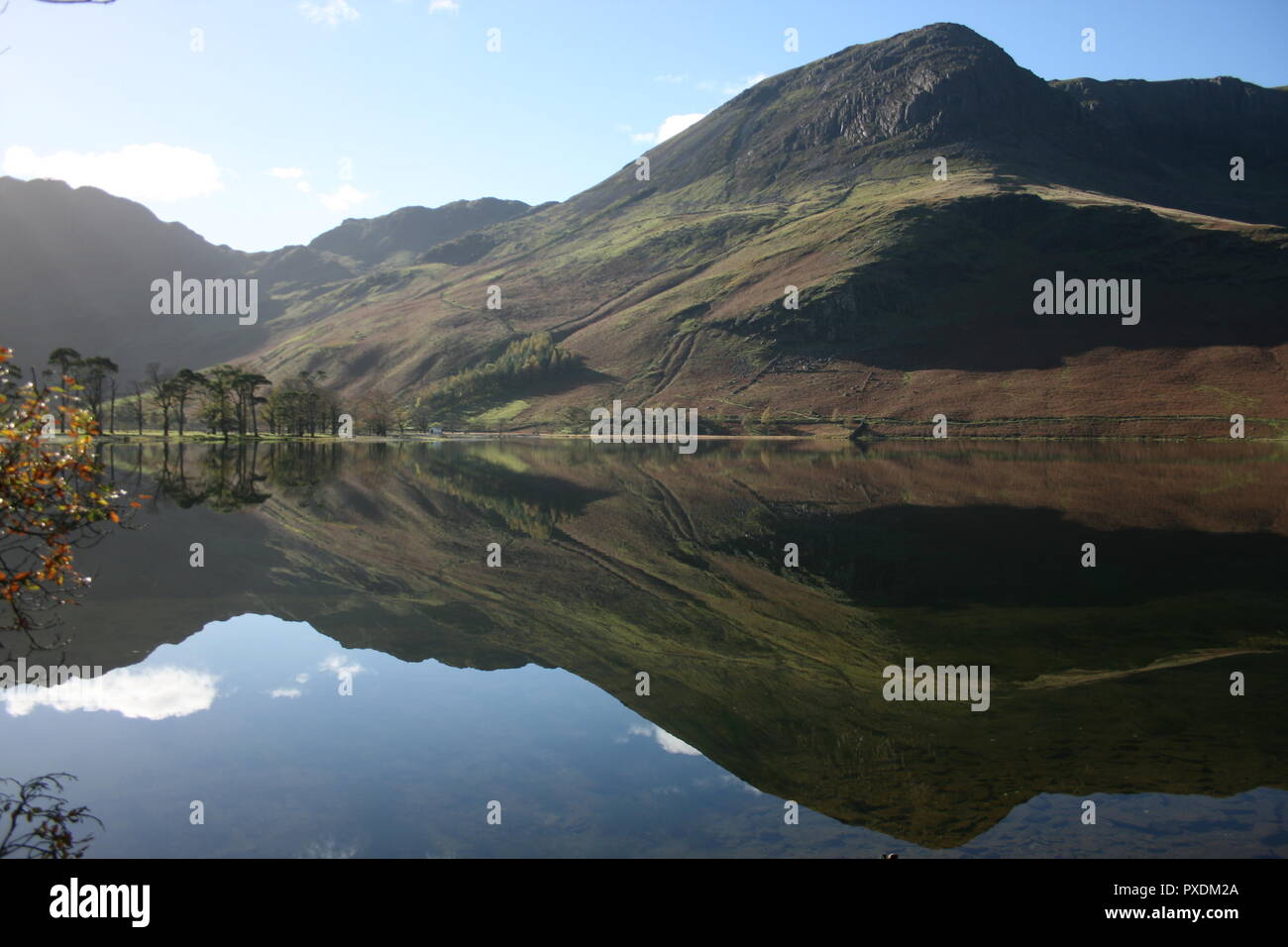Buttermere reflection autumn hi-res stock photography and images - Alamy