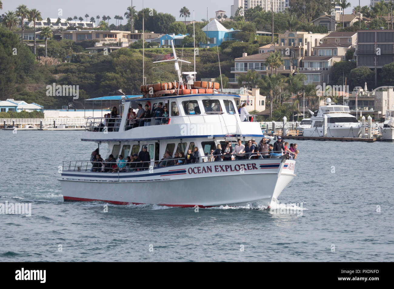 Whale watching boat newport beach hi-res stock photography and images ...