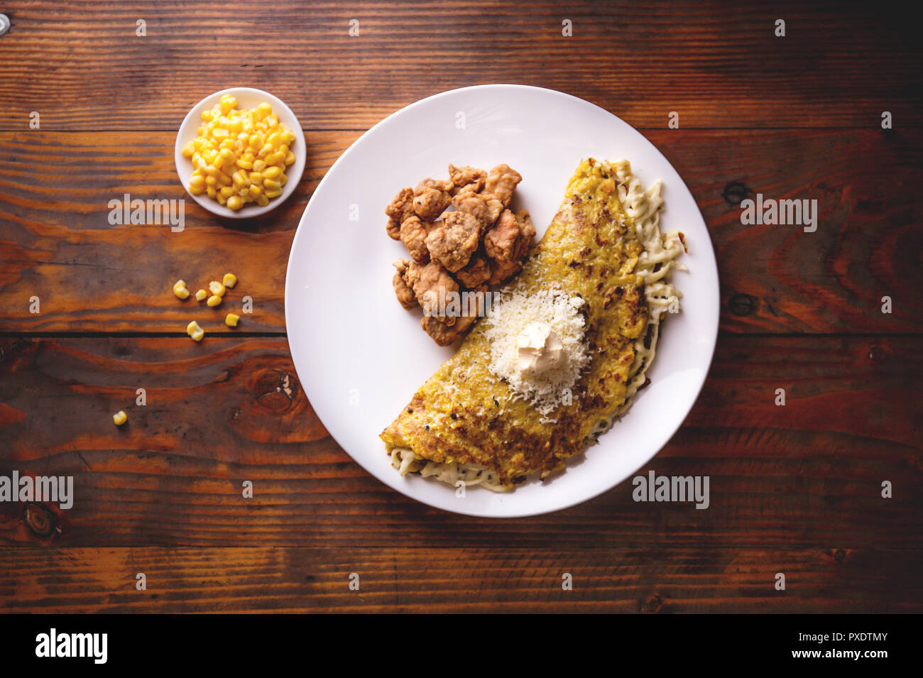 VENEZUELAN FOOD. Corn CACHAPA with cheese and fried pork - cochino ...
