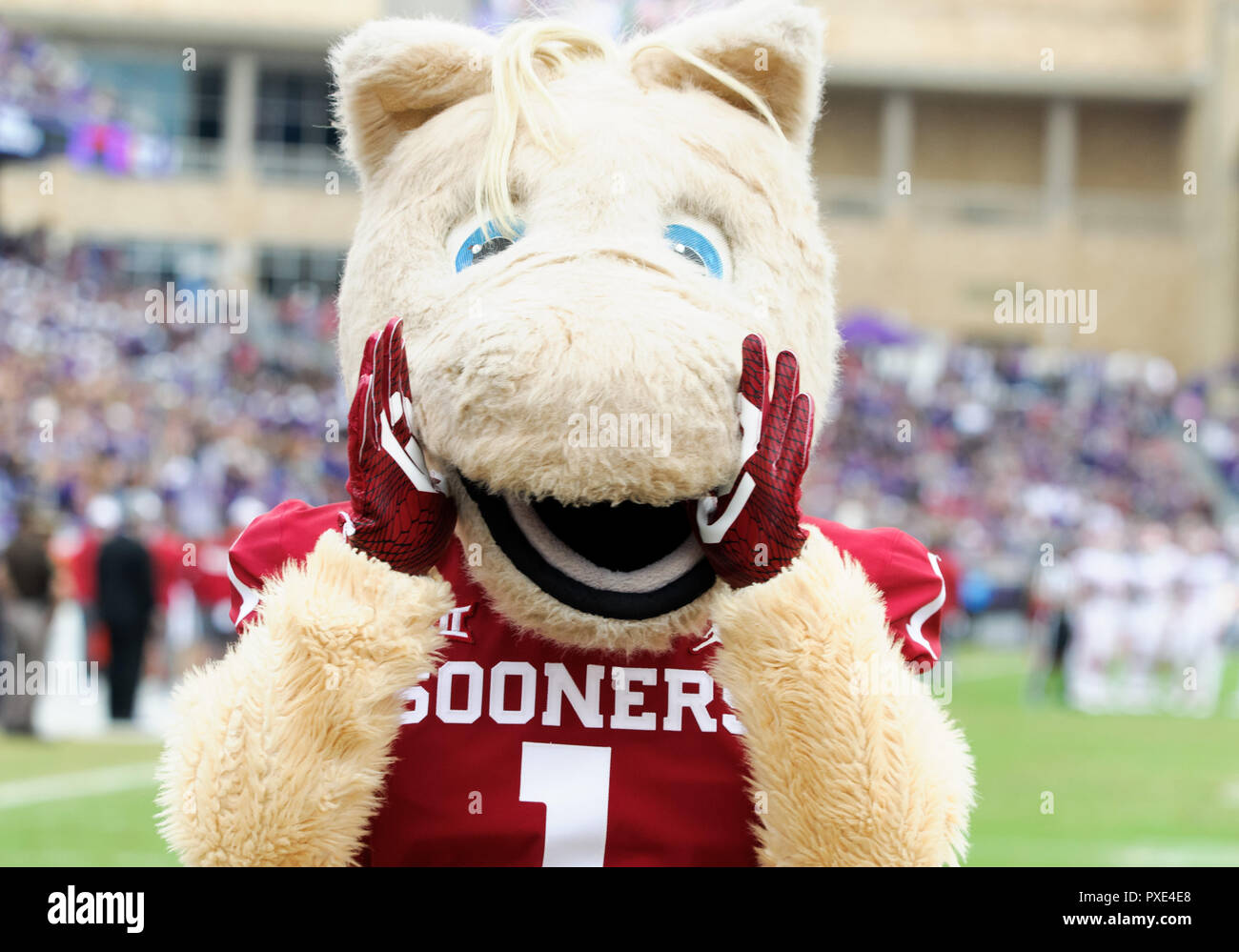 Oklahoma sooners mascot hi-res stock photography and images - Alamy