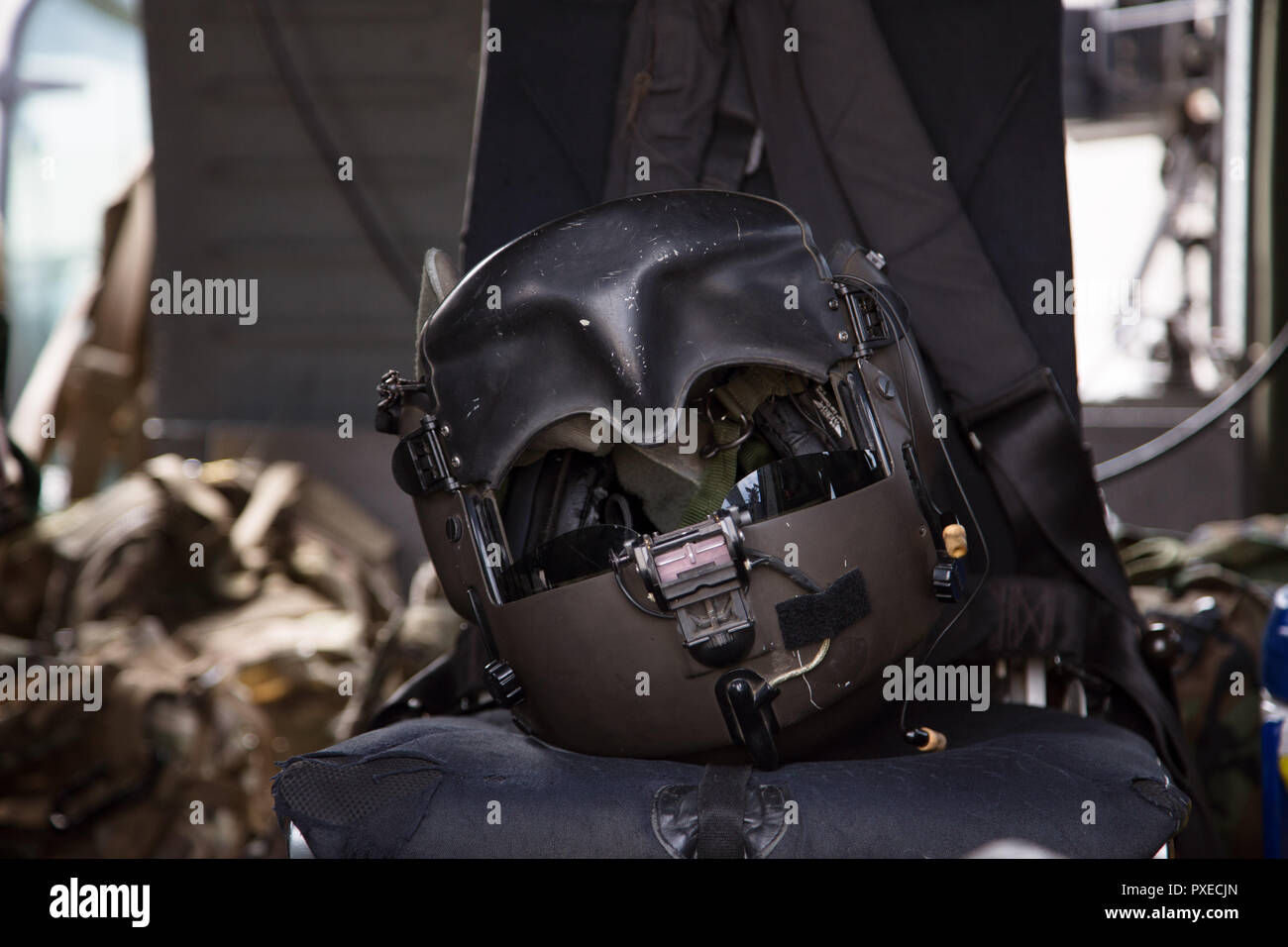 A pilots helmet hi-res stock photography and images - Alamy