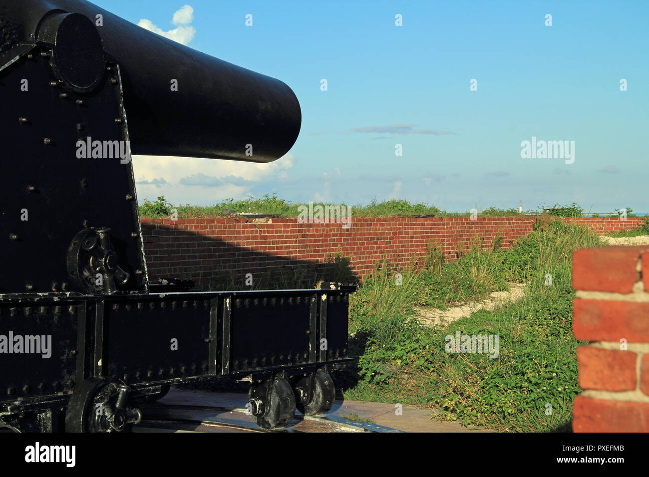 15 inch rodman gun hi-res stock photography and images - Alamy