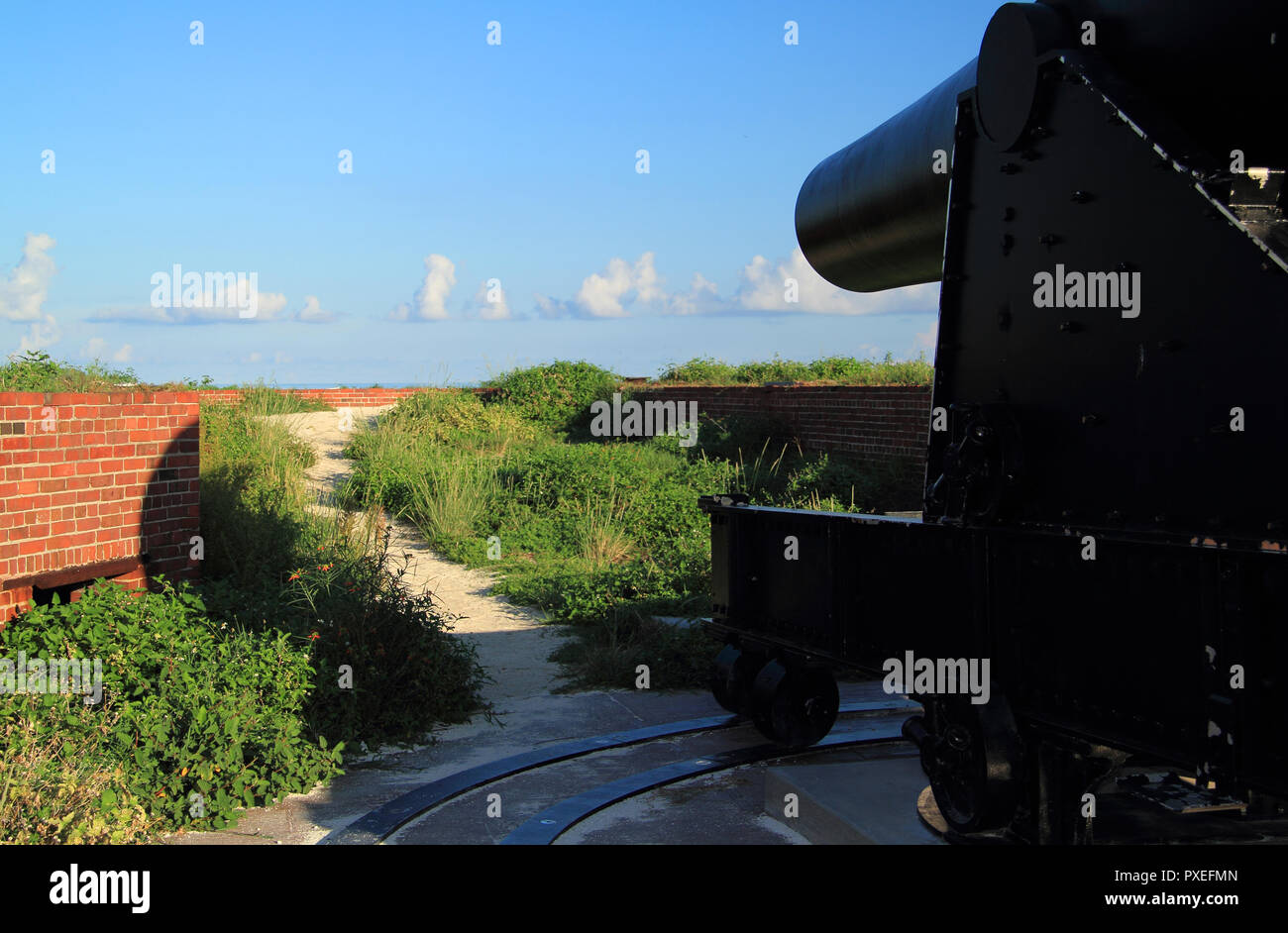 15 inch rodman gun hi-res stock photography and images - Alamy