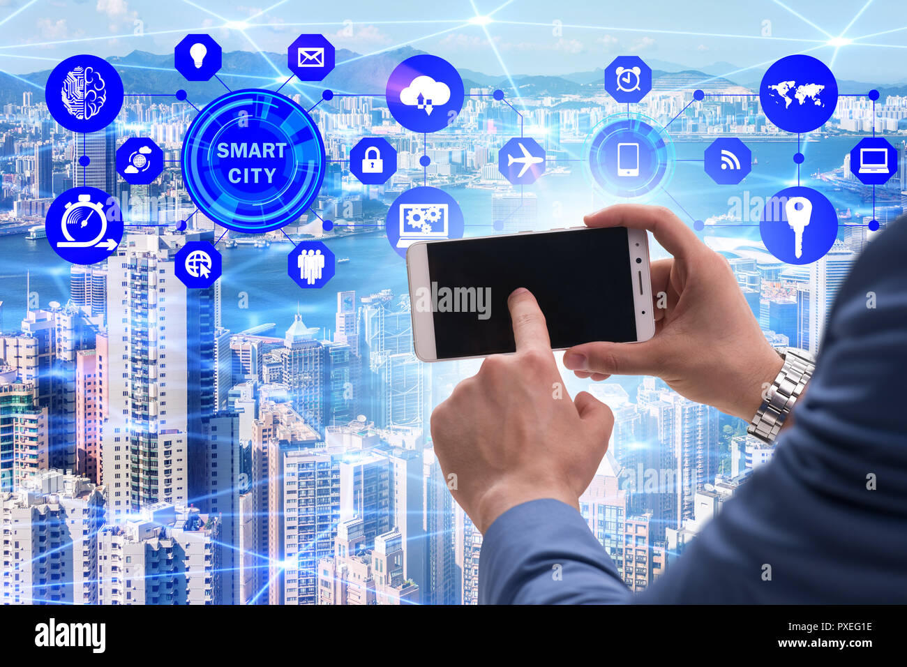 Smart city in innovation concept Stock Photo - Alamy